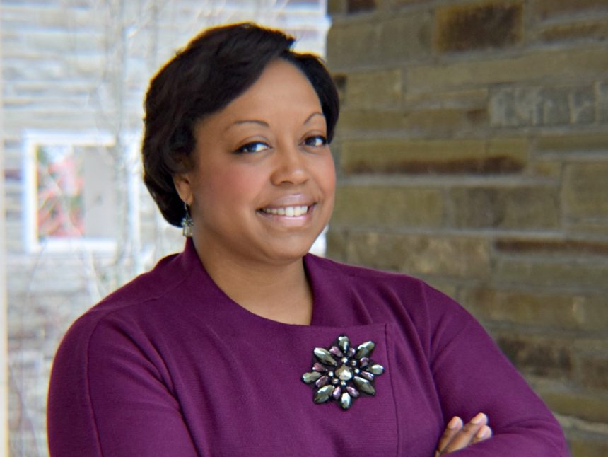 Notables Archives | OneHandley